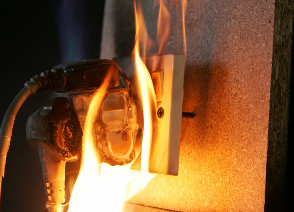 Electrical Fire Safety Week 2015 - Advice and Tips | EC4U